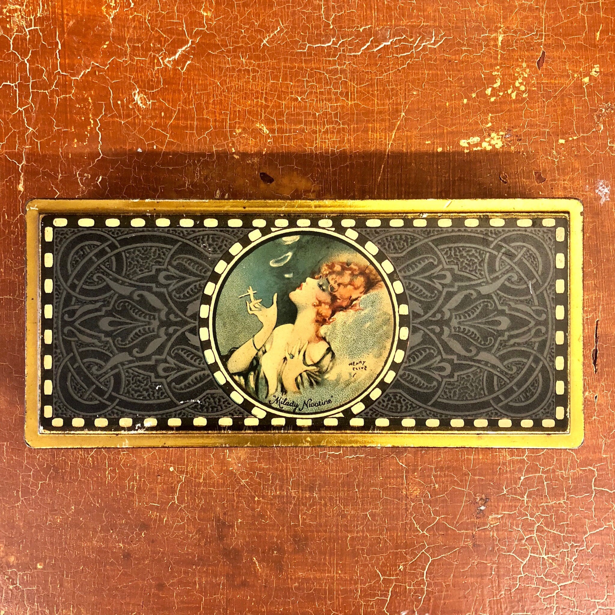 Henry Clive 1920s Art Deco Canco Trinket/Cigarette Tin – Good's Vintage
